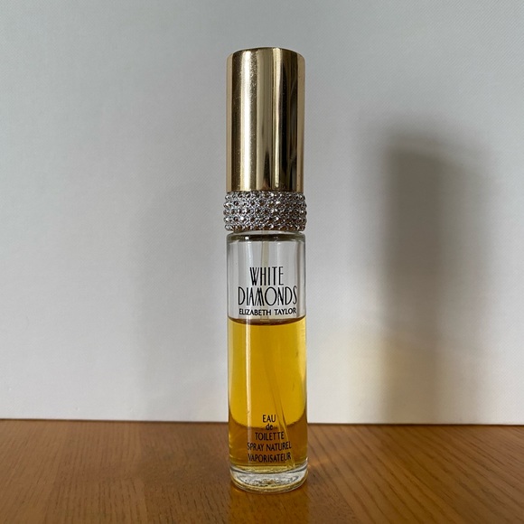 Elizabeth Taylor | Other | Elizabeth Taylor White Diamonds Eau De ...